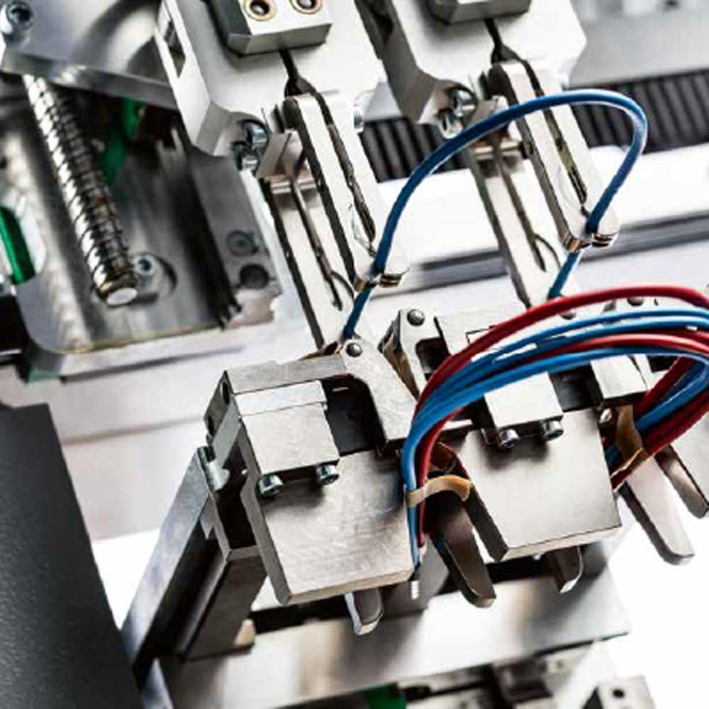 Komax Zeta 630 Crimping Machine | Unitek -Cable preparation, grouping ...